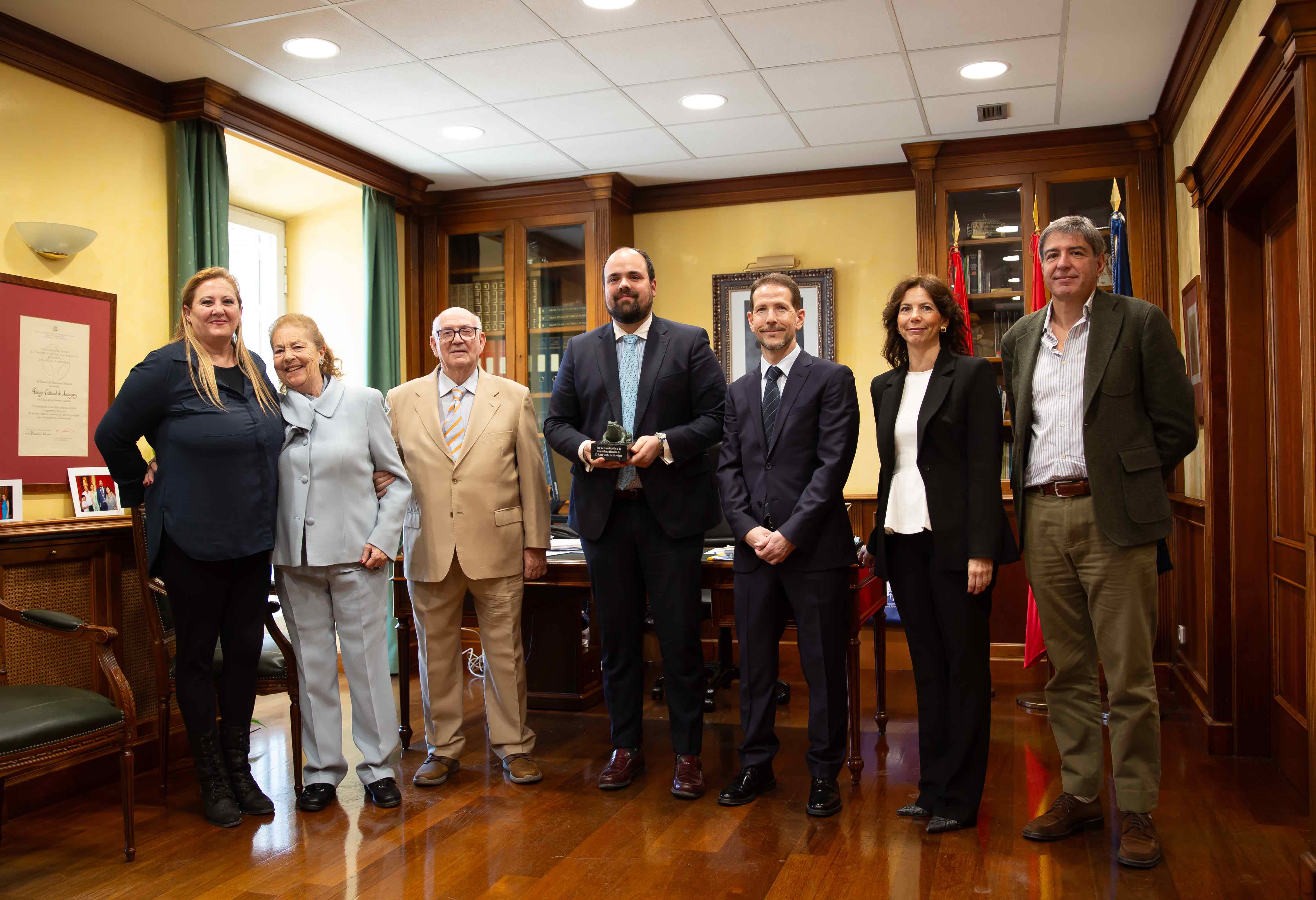 EL RESTAURANTE EL RANA VERDE CELEBRA 120 AÑOS DE HISTORIA CON UN RECONOCIMIENTO AL AYUNTAMIENTO ...